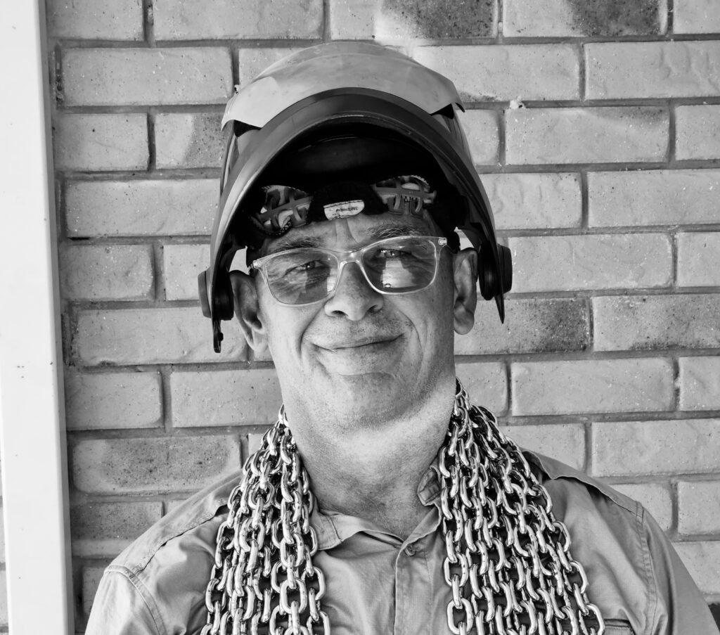 2021 ARTIST BIOS | MICHAEL VAN DAM - SWELL SCULPTURE FESTIVAL